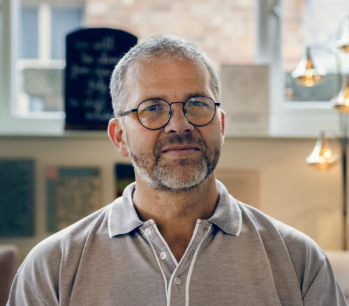 Robin Singleton – HeartCry Missionary Society